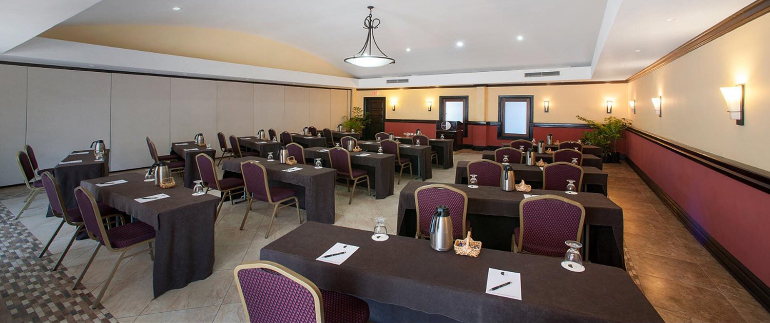 Half Moon | Hotel Meeting Space | Event Facilities